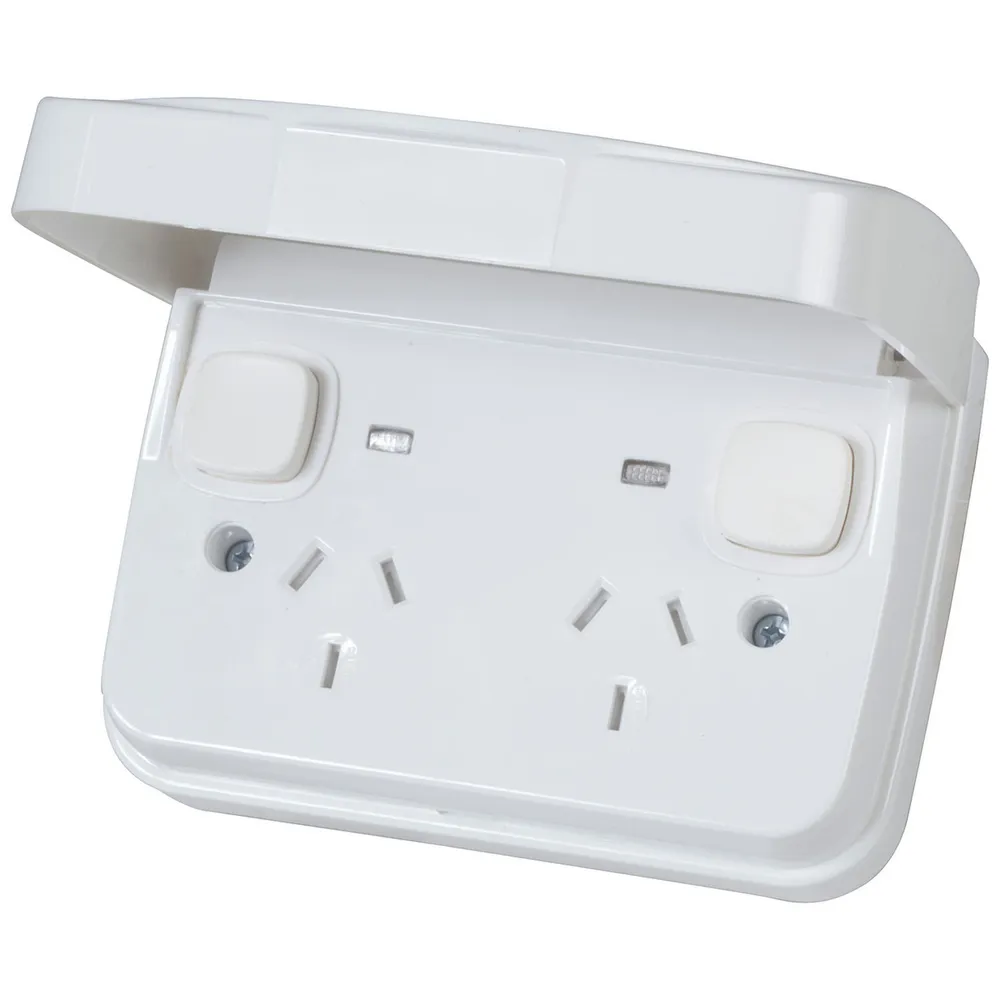 Double 240V 10 Outlet | Road Tech Marine